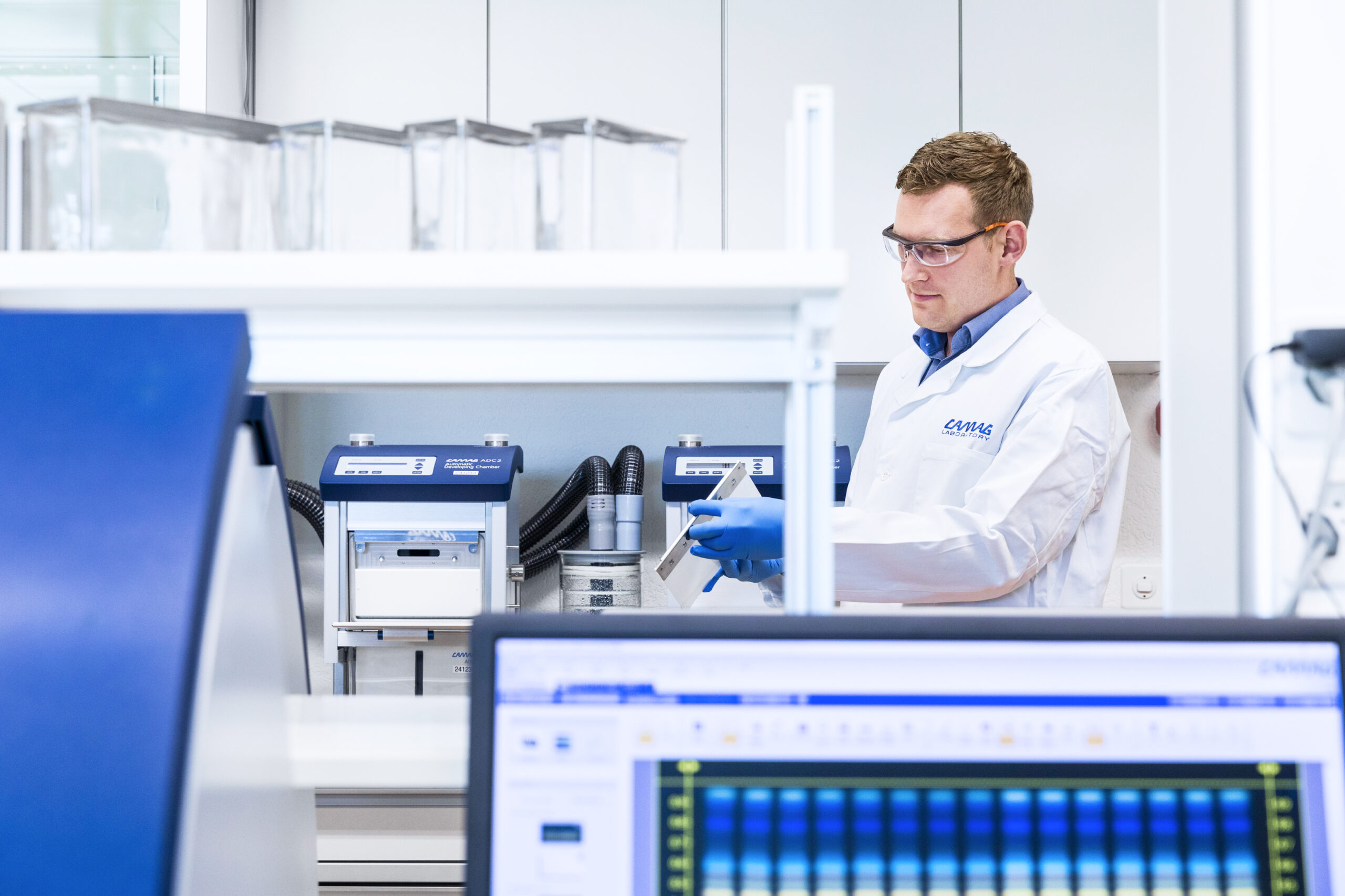 TLC tools for qualitative analysis | CAMAG